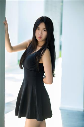 推女郎 - 美女图片 - 御女控图片网